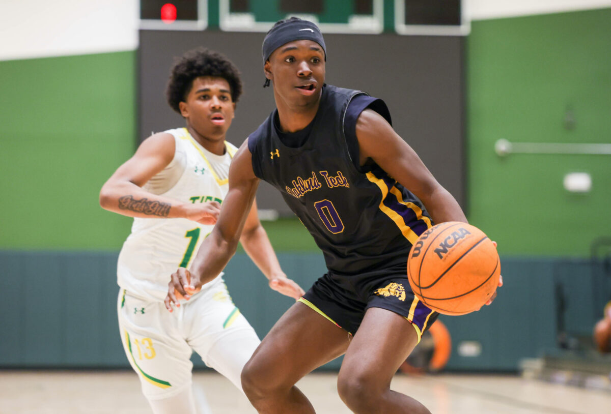 Weber State ends the wait for Oakland basketball star ArDarius Grayson ...
